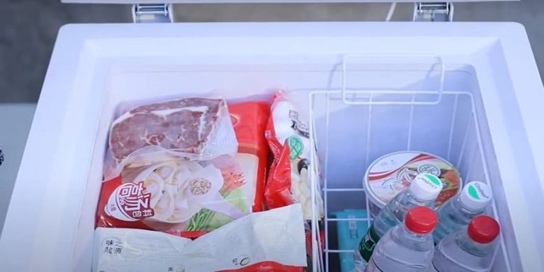 Ice Build Up in Bottom of Freezer [5 Quick Fixes] Fix Ice Blockage