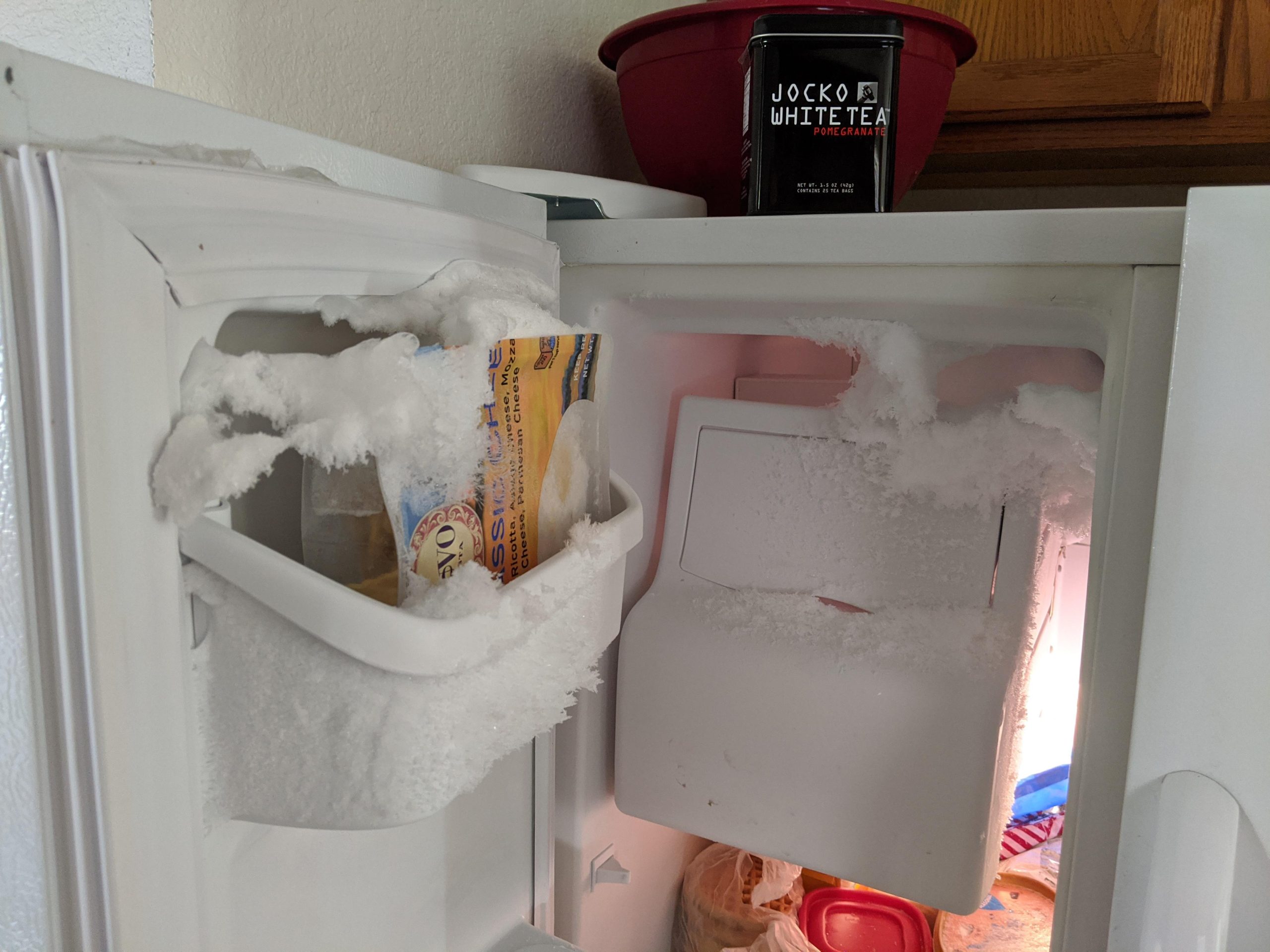Frigidaire Freezer Ice Build Up: Easy Solutions & Prevention Tips ...